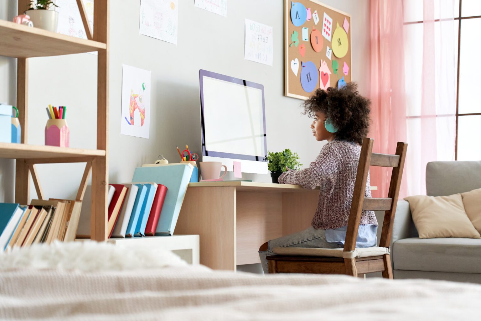 Creating a Productive Online Learning Environment : Magic-Languages